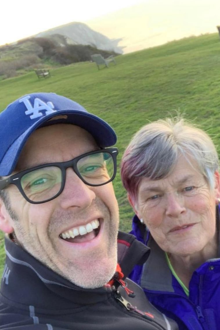 Barry's super beard shave for Pilgrims Hospices - Pilgrims Hospices