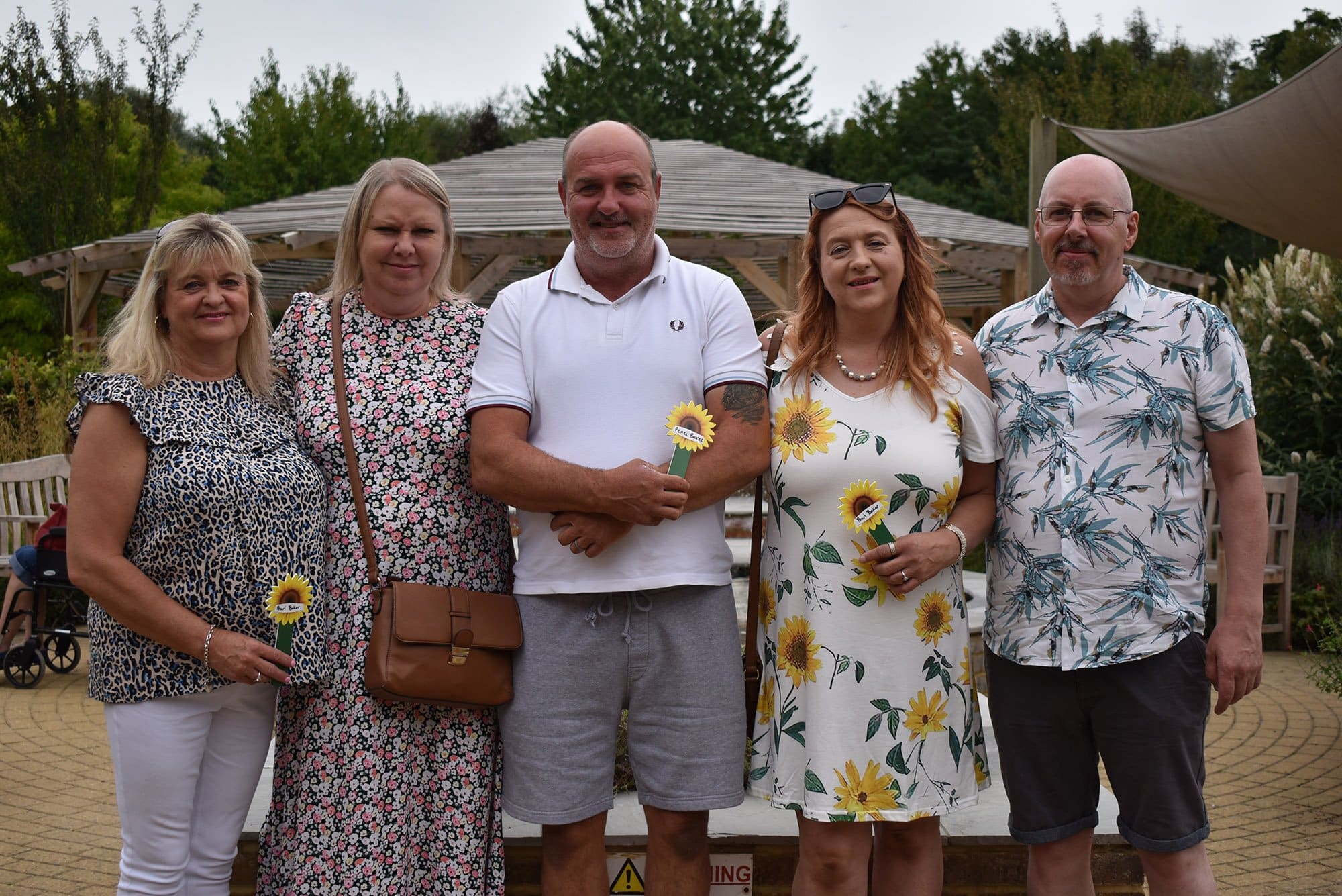 Sunflowers and sunshine for hospice remembrance event - Pilgrims Hospices